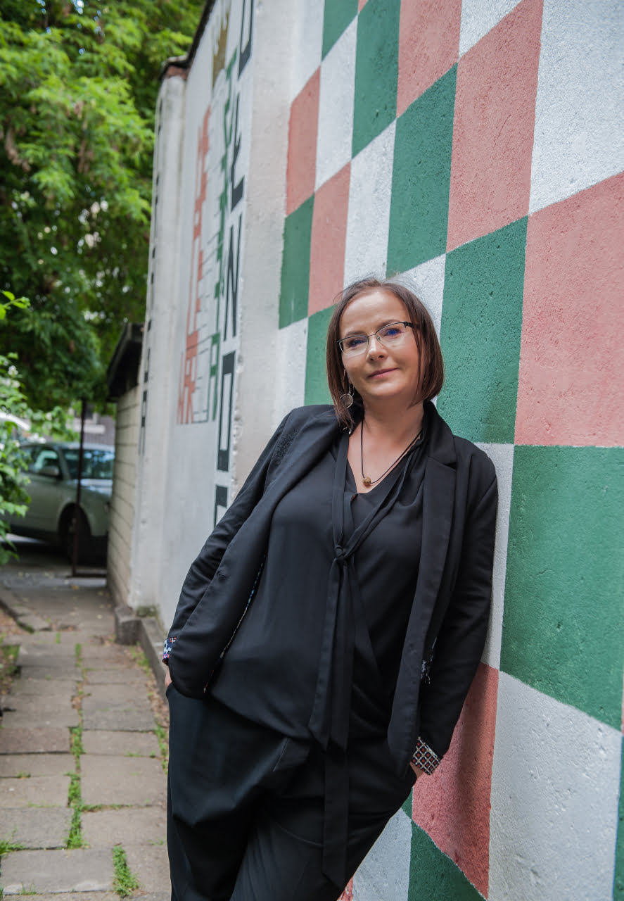 Dyrektor Ewa Piotrowska uhonorowana Srebrnym Medalem „Zasłużony ...